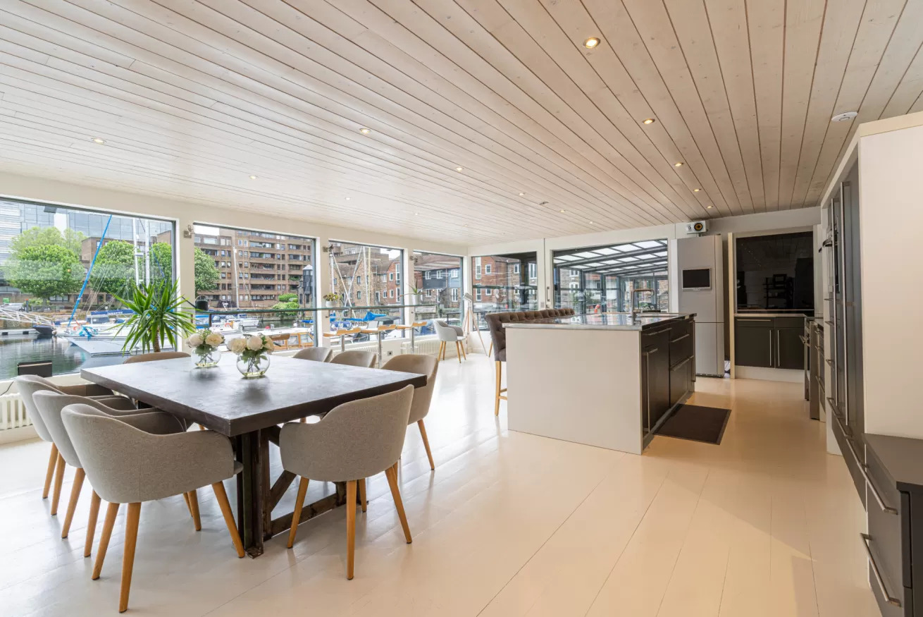 Oche Strand - London Venue Hire | Canvas Events